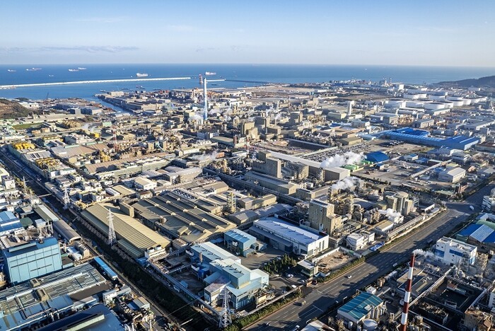 팩트로 시장을 설득하다…경영권 분쟁 속 고려아연의 커뮤니케이션 전략